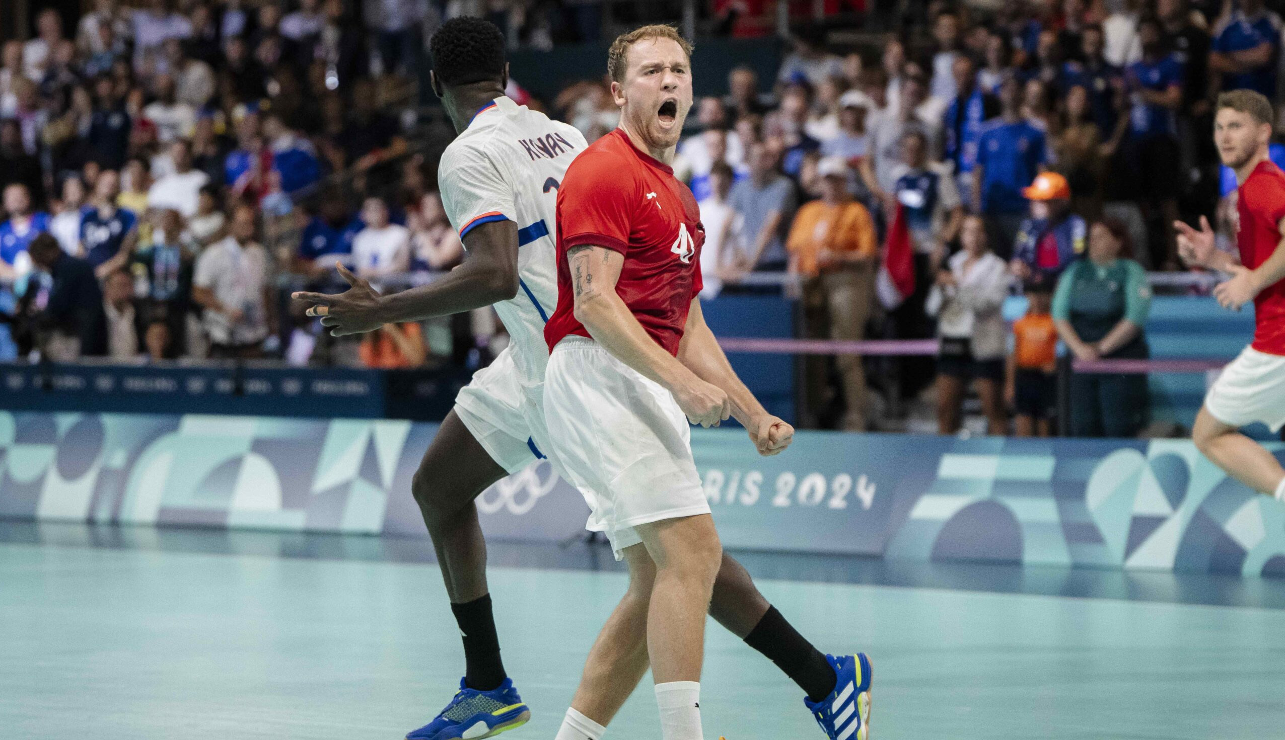 Se videoen: Simon Pytlicks vanvittige mål går verden rundt